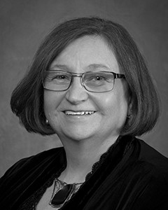 Elizabeth G Rasmussen | Lake Forest Real Estate Broker | @properties