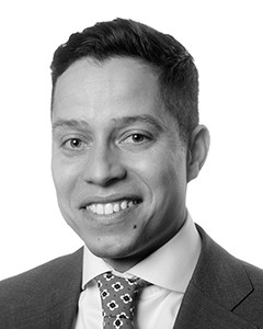 Landon Harper | Goose Island Real Estate Broker | @properties