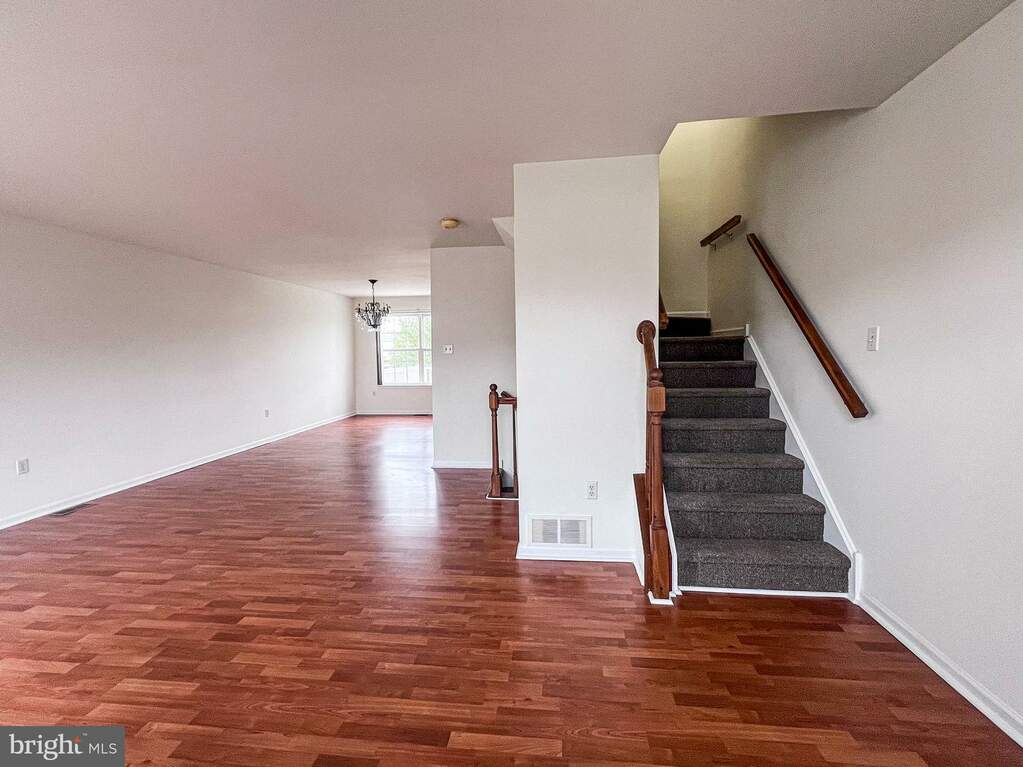 12 Castle Way, Bear, DE 19701 | MLS# DENC2056496 | RLAH @properties