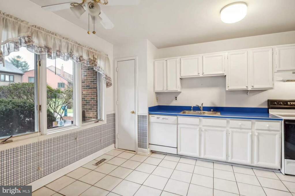 5449 Doral Drive, Wilmington, DE 19808 | MLS# DENC2058102 | RLAH @properties