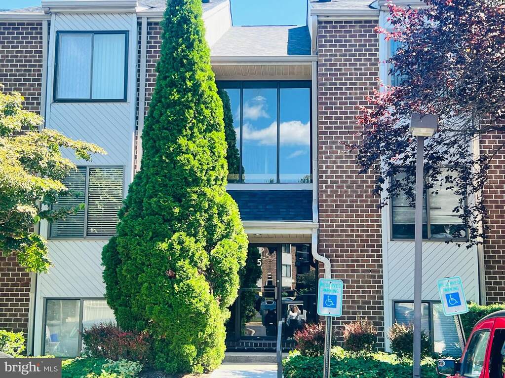 5 Mullingar Court #201, Lutherville Timonium, MD 21093 | MLS ...
