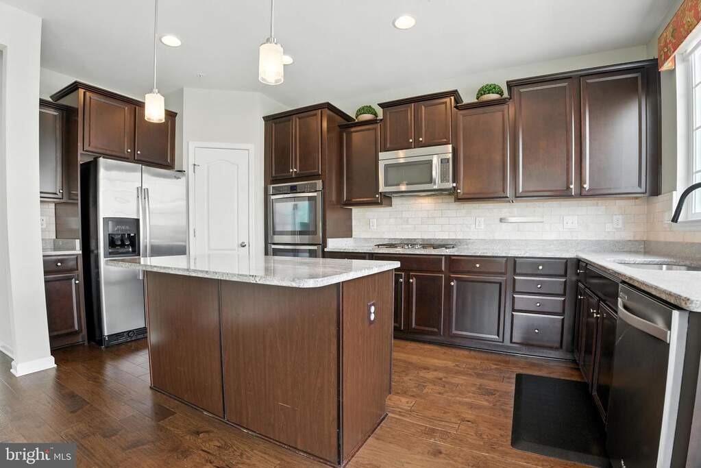 6388 Betty Linton Lane, Frederick, MD 21703 | MLS# MDFR2067092 | RLAH ...