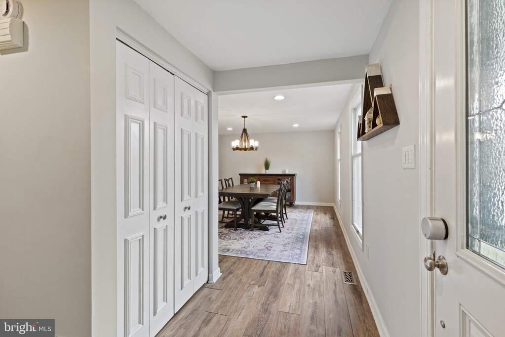 6281 Hidden Clearing, Columbia, MD 21045 | MLS# MDHW2053390 | RLAH ...