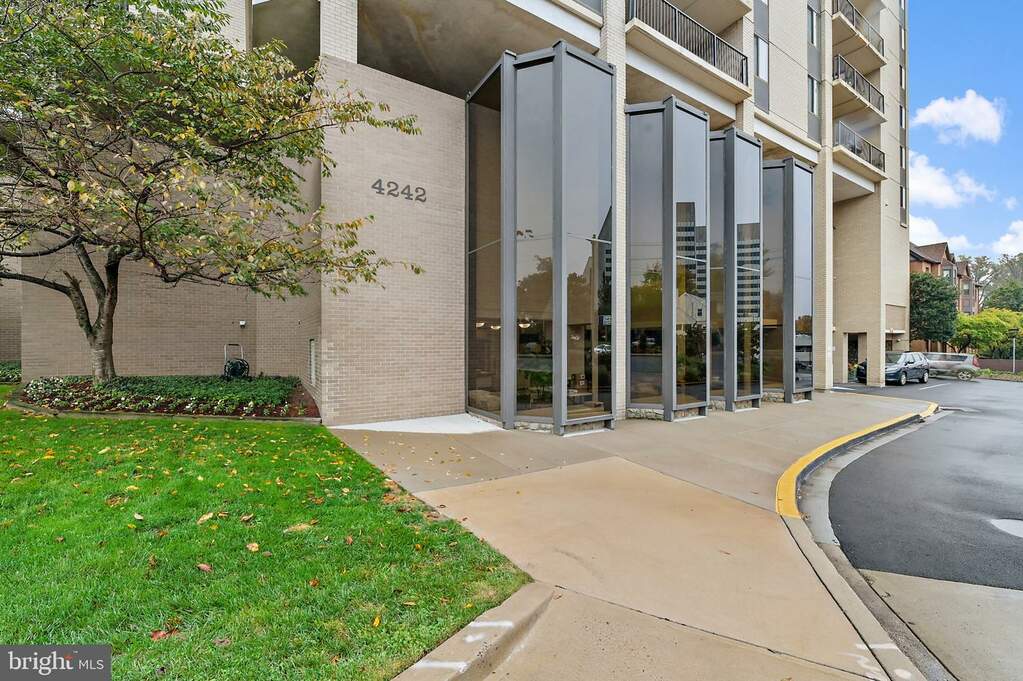 4242 E East West Highway #914, Chevy Chase, MD 20815 | MLS# MDMC2111174 ...