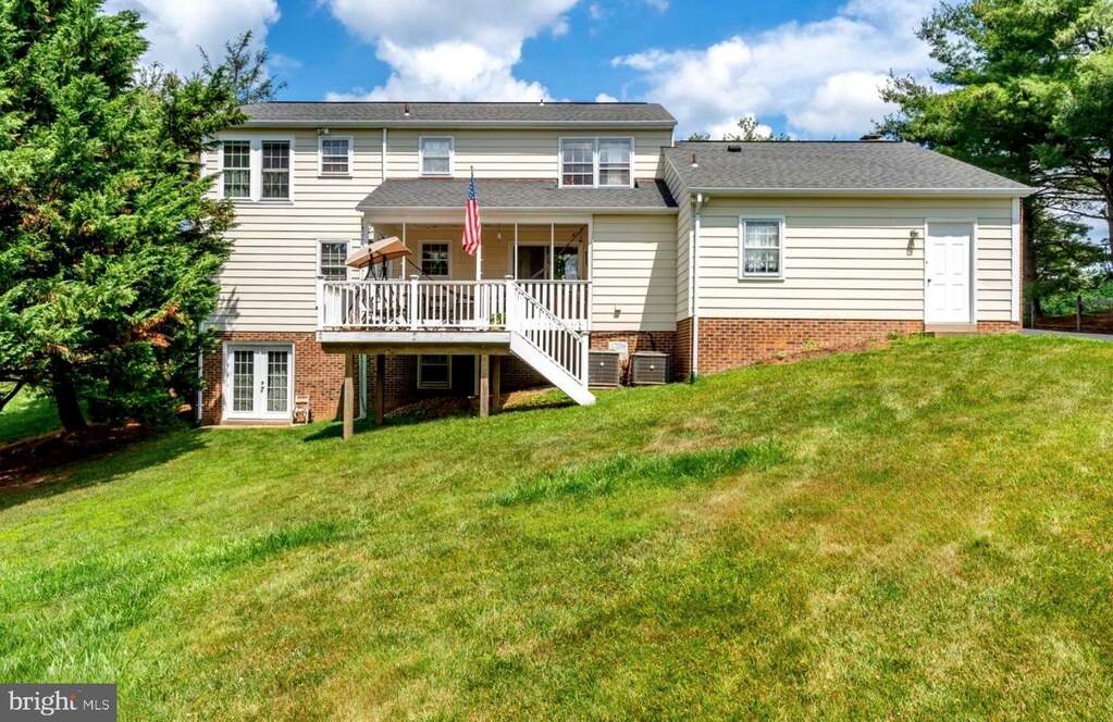 11708 Piedmont Road, Clarksburg, MD 20871 | MLS# MDMC2113722 | RLAH ...