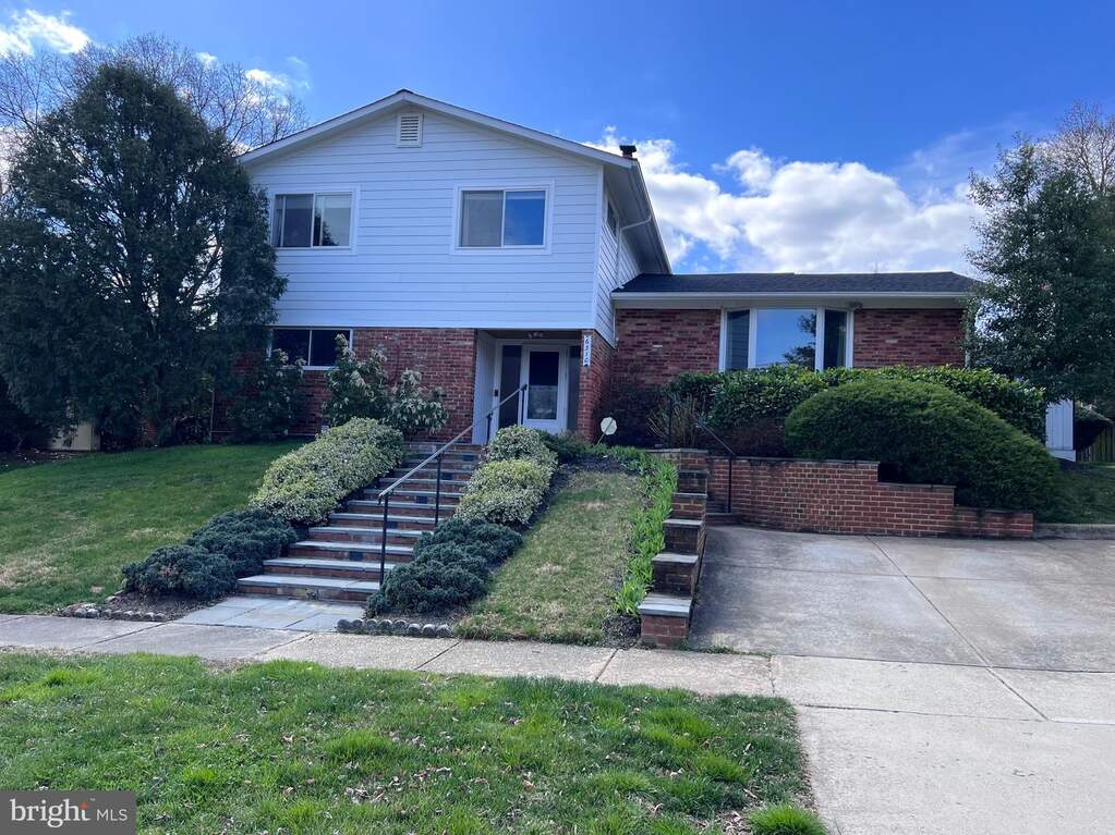 6310 Carnegie Drive, Bethesda, MD 20817 | MLS# MDMC2221884 | RLAH ...