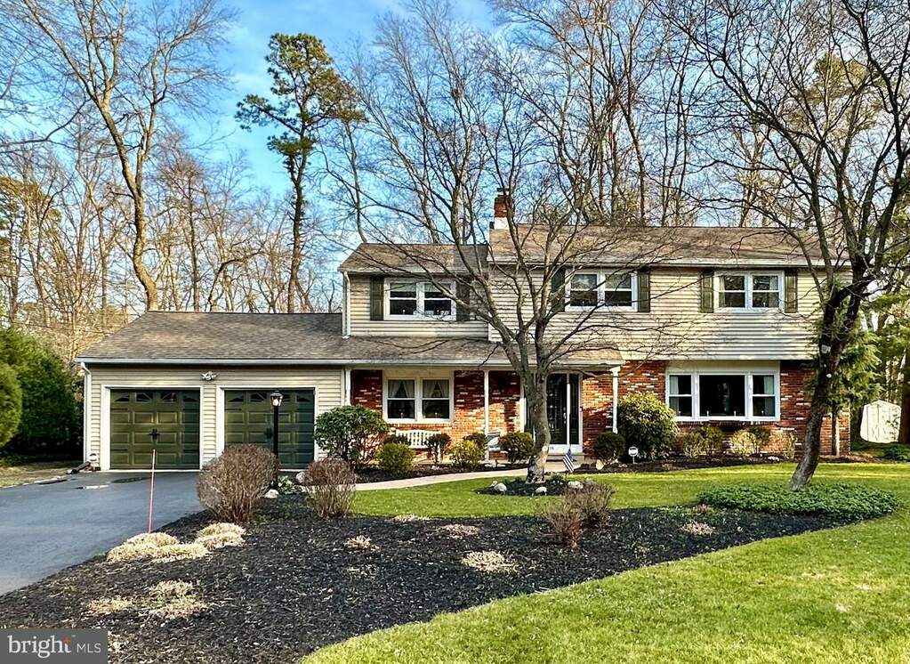 15 Pine Trail, Medford, NJ 08055 | MLS# NJBL2040792 | RLAH @properties