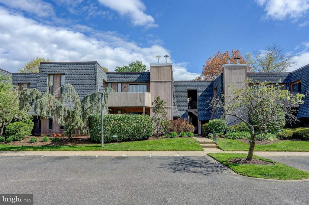 25 S Church Rd #125, Maple Shade, NJ 08052 | MLS# NJBL2064230 | RLAH ...