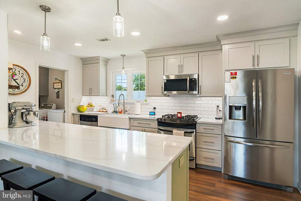 16 Sherry Place, Swedesboro, NJ 08085 | MLS# NJGL2043994 | RLAH @properties