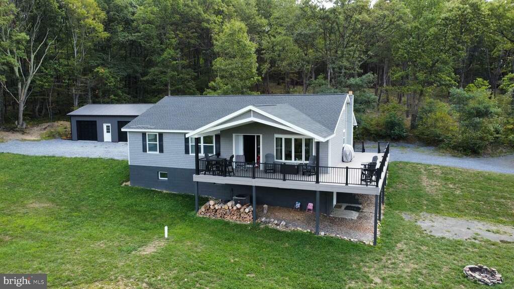 613 Barefoot Road, Alum Bank, PA 15521 | MLS# PABD2002168 | RLAH ...