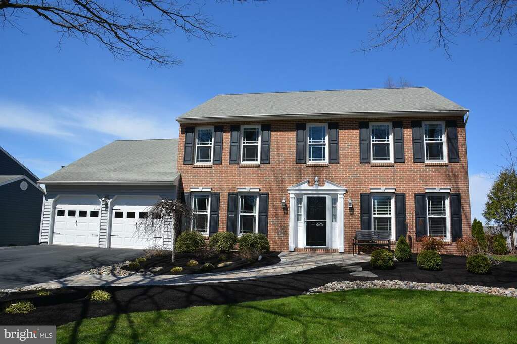 239 Holly Drive, Chalfont, PA 18914 | MLS# PABU2068738 | RLAH @properties