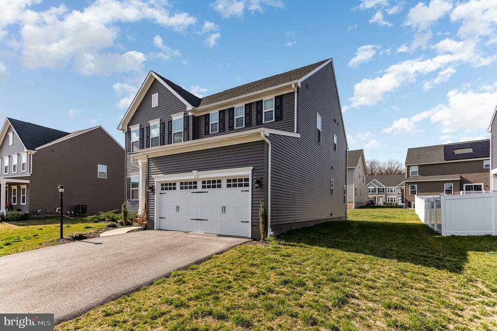 124 Coopers Hawk Drive, Mechanicsburg, PA 17050 | MLS# PACB2030168 ...