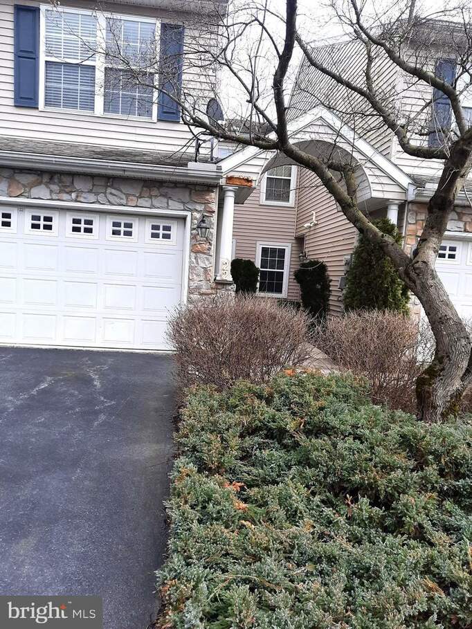 22 Carousel Circle, Hershey, PA 17033 | MLS# PADA2031710 | RLAH @properties