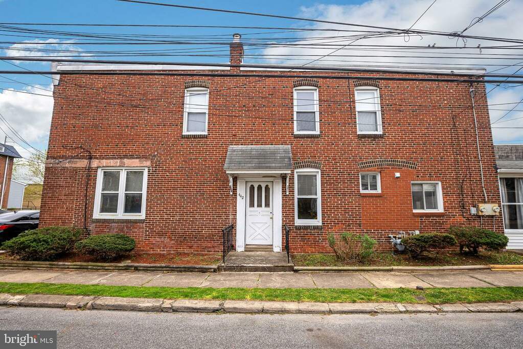 442 Pusey, Collingdale, PA 19023 | MLS# PADE2065672 | RLAH @properties