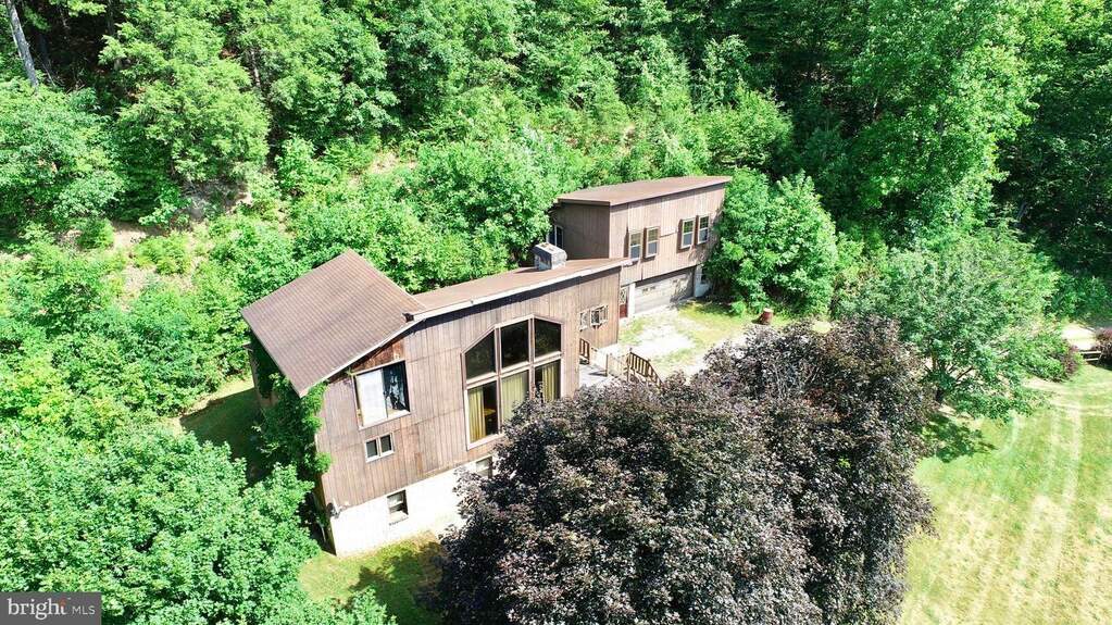 22783 Croghan Pike, Shade Gap, PA 17255 | MLS# PAHU2022744 | RLAH ...