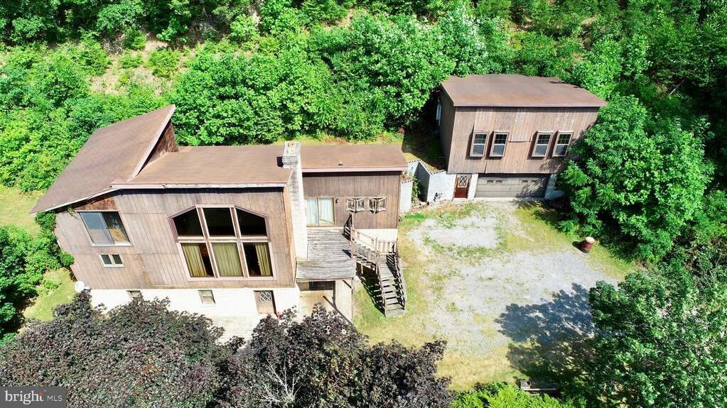 22783 Croghan Pike, Shade Gap, PA 17255 | MLS# PAHU2022744 | RLAH ...