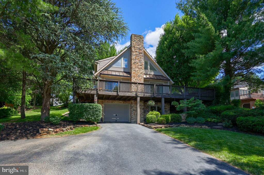 10 Echo Valley Drive, Ephrata, PA 17522 | MLS# PALA2052420 | RLAH ...