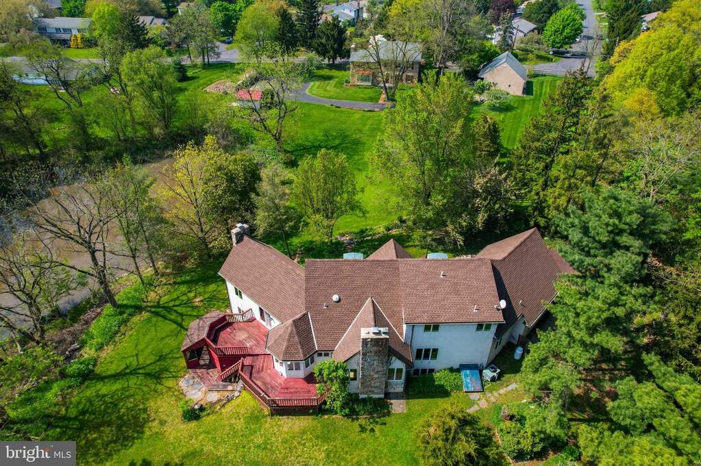 5946 Daniel Street, Allentown, PA 18104 | MLS# PALH2008356 | RLAH ...
