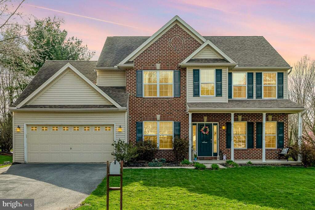 105 Farmstead Circle, Lebanon, PA 17042 | MLS# PALN2014264 | RLAH ...