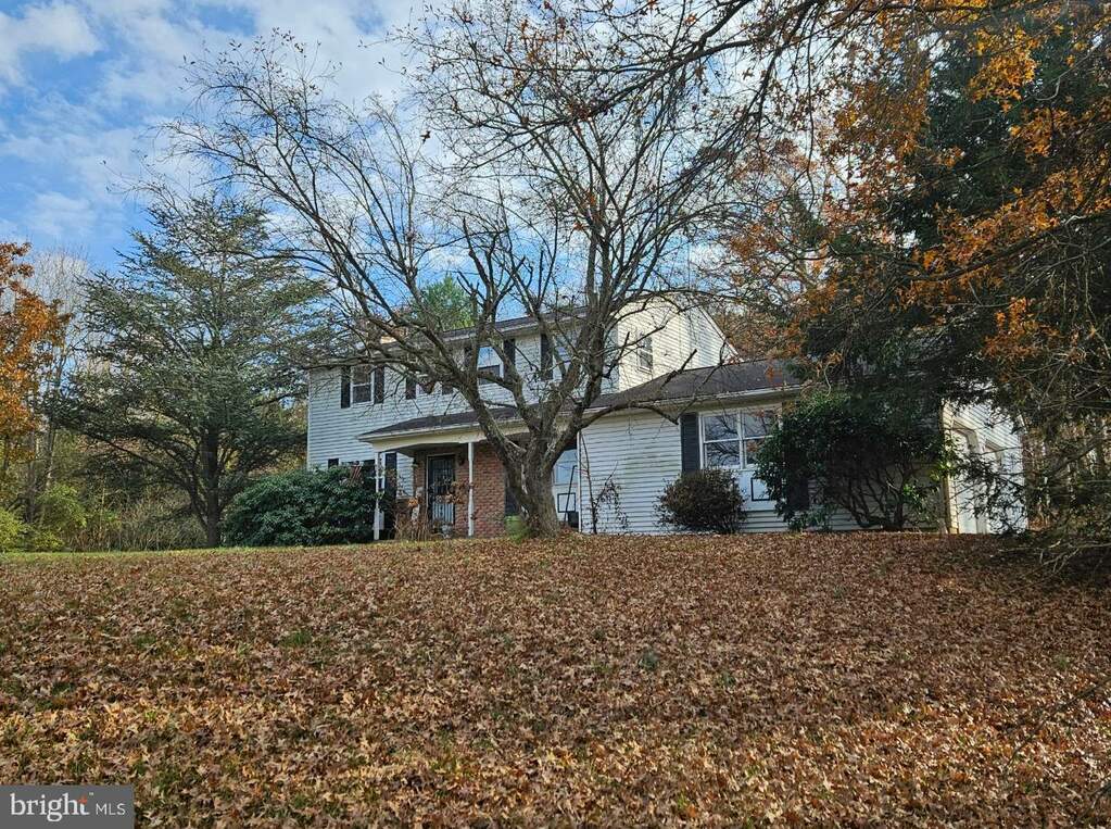 1118 Walters Road, Pennsburg, PA 18073 | MLS# PAMC2089164 | RLAH ...