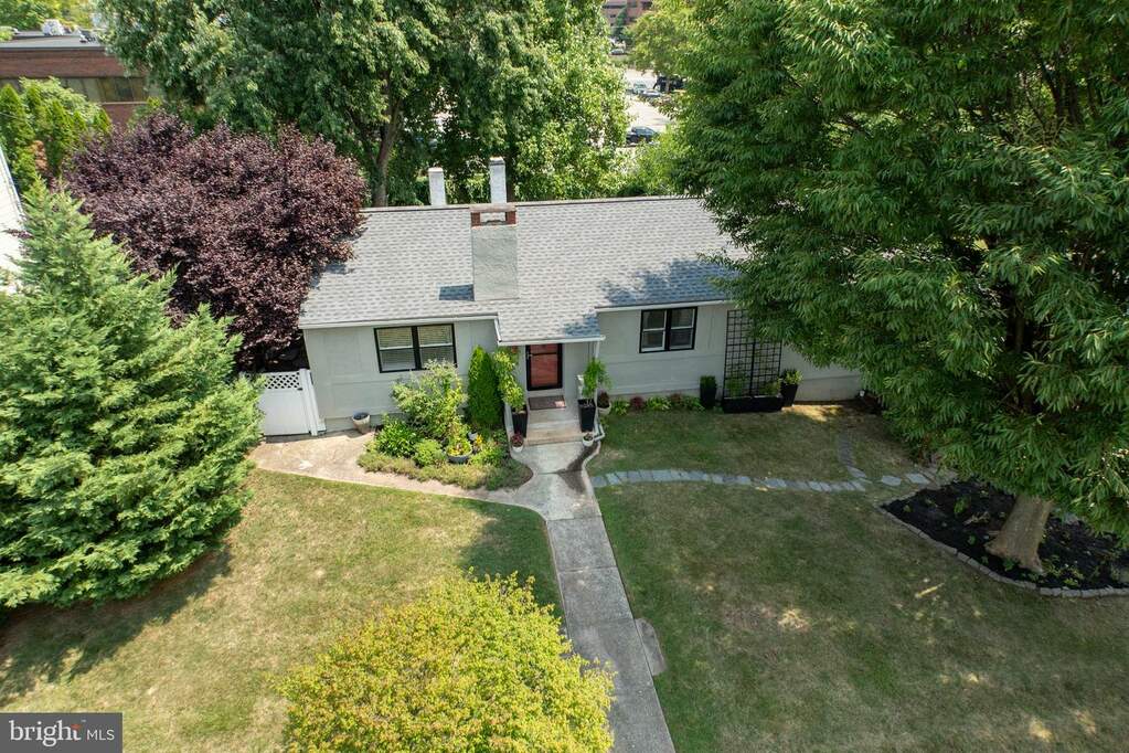 620 Launfall Road, Plymouth Meeting, PA 19462 | MLS# PAMC2113030 | RLAH ...