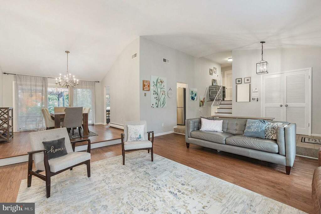 513 Cardinal Drive, Dresher, PA 19025 | MLS# PAMC2120662 | RLAH @properties