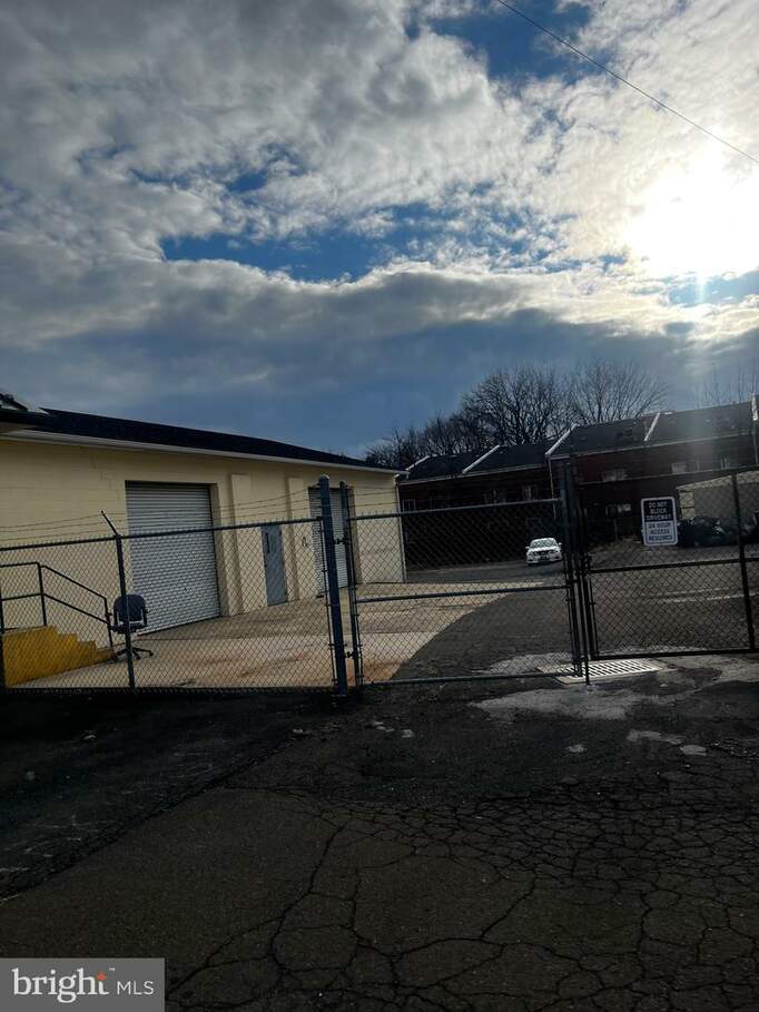 626 Byberry Road, Philadelphia, PA 19116 | MLS# PAPH2303388 | RLAH ...