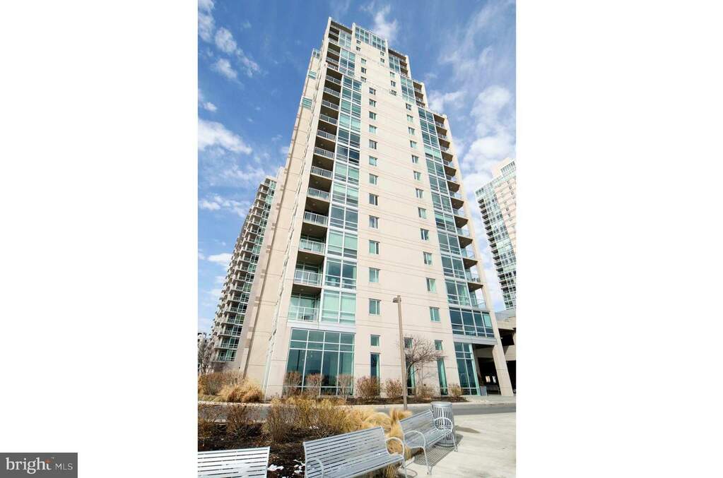 901 N Penn Street #P403, Philadelphia, PA 19123 | MLS# PAPH2304778 ...