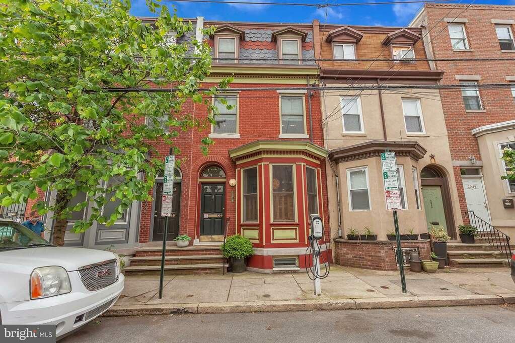 2238 Fitzwater Street, Philadelphia, PA 19146 | MLS# PAPH2338812 | RLAH ...