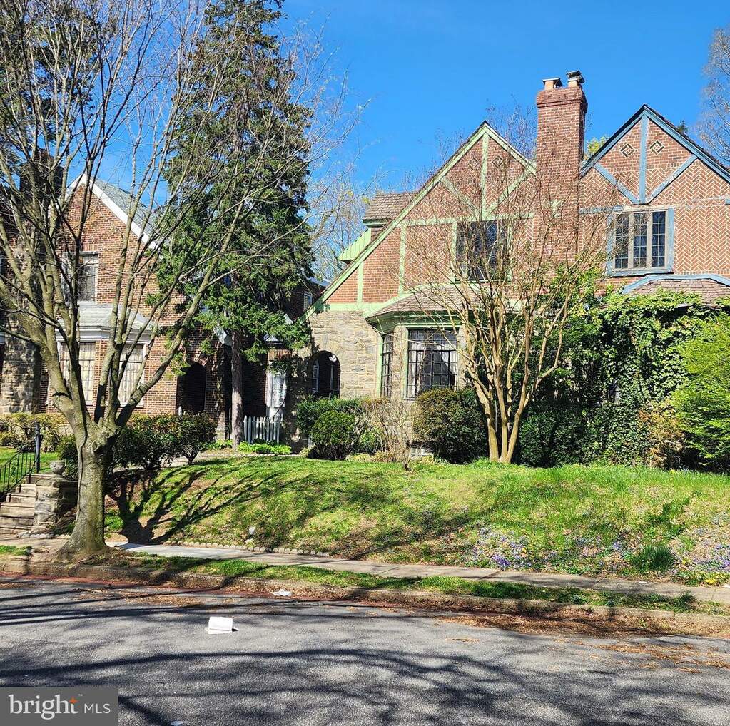 413 Wadsworth Avenue, Philadelphia, PA 19119 | MLS# PAPH2342836 | RLAH ...