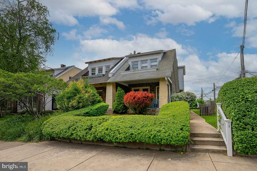 13 W Mount Pleasant Avenue, Philadelphia, PA 19119 | MLS# PAPH2352886 ...