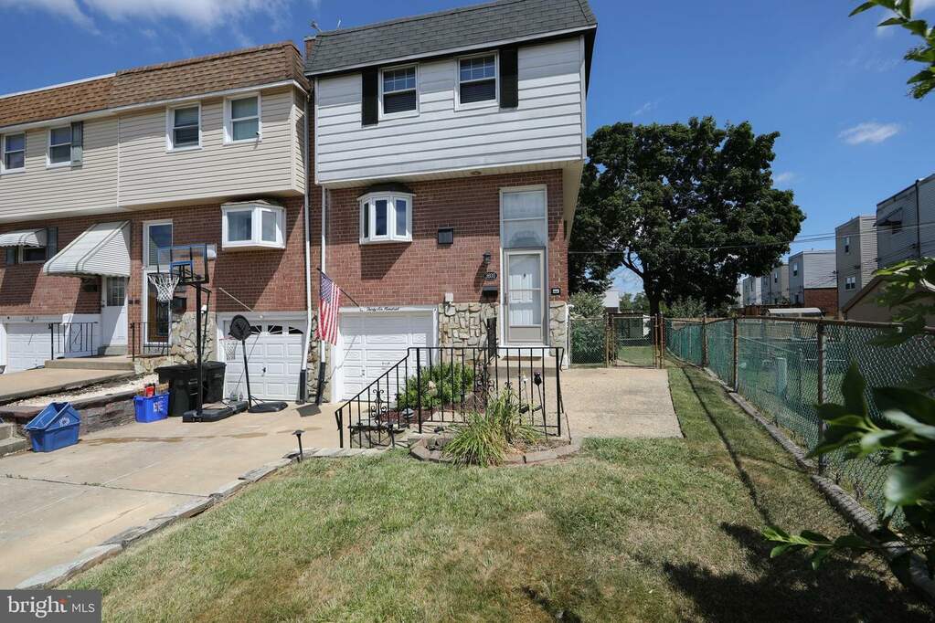 3600 Prince Circle, Philadelphia, PA 19114 | MLS# PAPH2353872 | RLAH ...