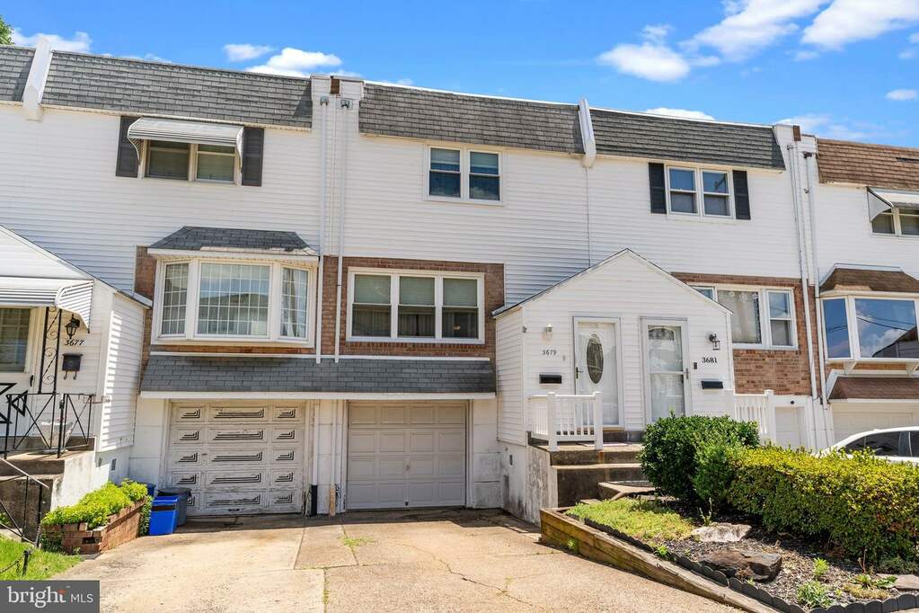 3679 N Hereford Lane, Philadelphia, PA 19114 | MLS# PAPH2370440 | RLAH ...