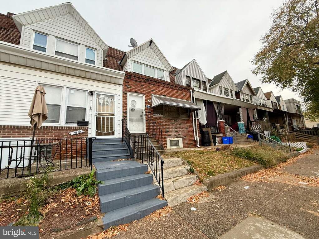 2614 S Dewey Street, Philadelphia, PA 19142 | MLS# PAPH2416226 | RLAH ...