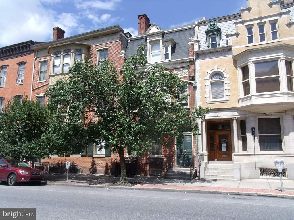 135 E Market Street, York, PA 17401 | MLS# PAYK144048 | RLAH @properties