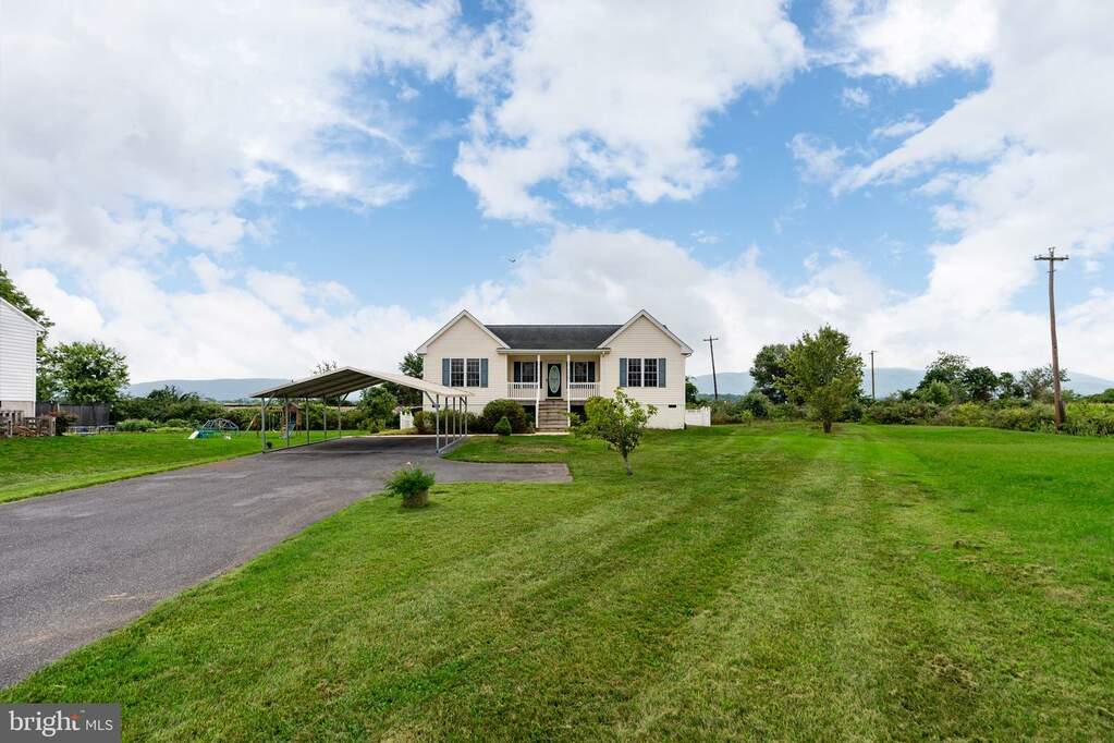 5 Princess Ann Lane, Stuarts Draft, VA 24477 | MLS# VAAG2000376 | RLAH ...
