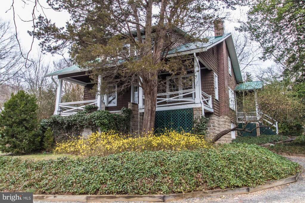 101 N Quaker Lane, Alexandria, VA 22304 | MLS# VAAX2043088 | RLAH ...