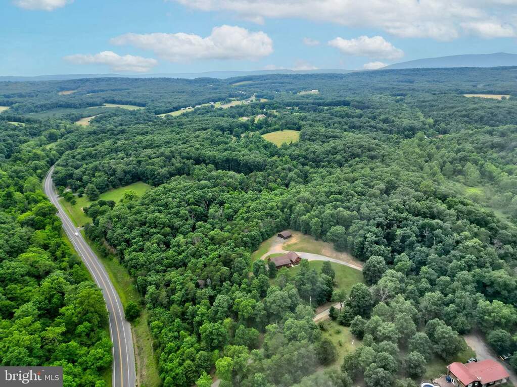 170 Bloomery Pike, Cross Junction, VA 22625 | MLS# VAFV2019368 | RLAH ...