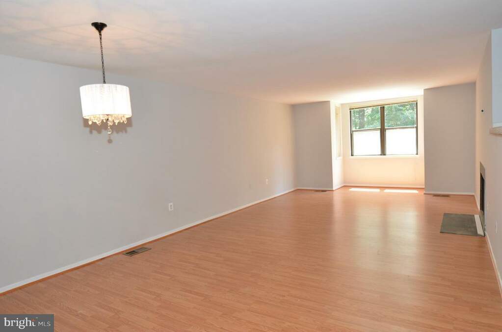 11524 Sunder Court, Reston, VA 20190 | MLS# VAFX2157486 | RLAH @properties