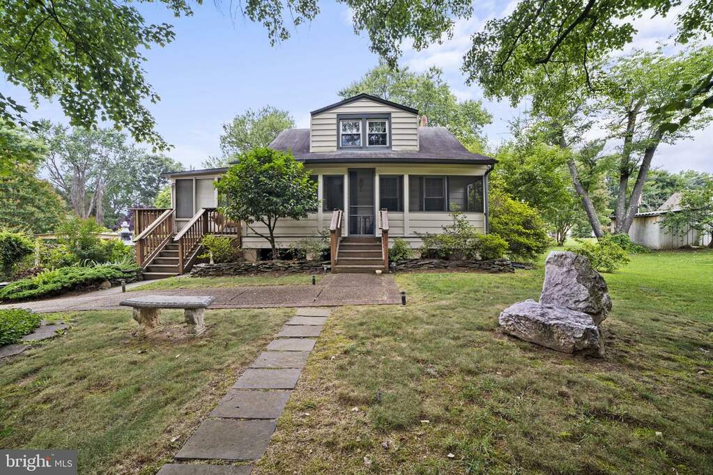 6230 Valley View Drive, Alexandria, VA 22310 | MLS# VAFX2157760 | RLAH ...