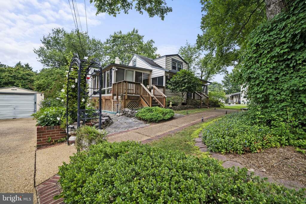 6230 Valley View Drive, Alexandria, VA 22310 | MLS# VAFX2157760 | RLAH ...