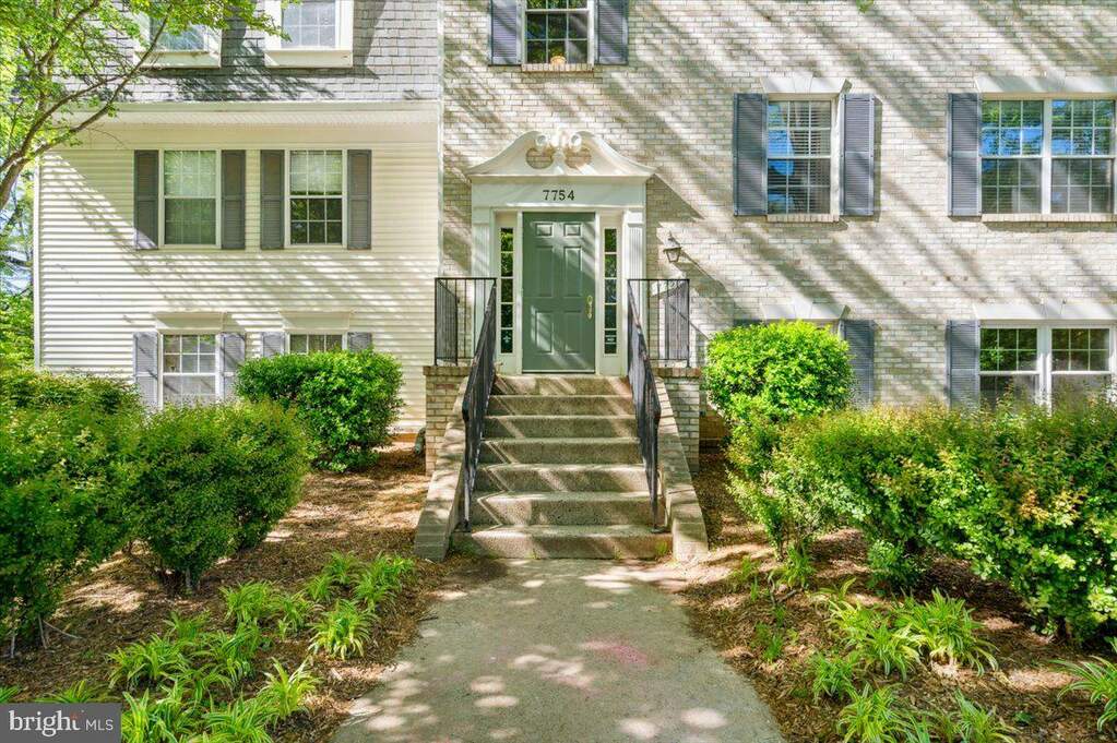 7754 New Providence Drive #23, Falls Church, VA 22042 | MLS ...