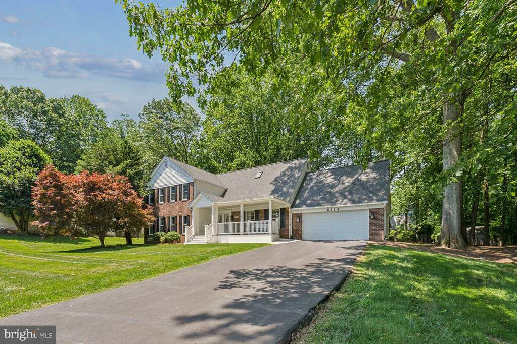 5114 Brentwood Farm Drive, Fairfax, VA 22030 | MLS# VAFX2182230 | RLAH ...