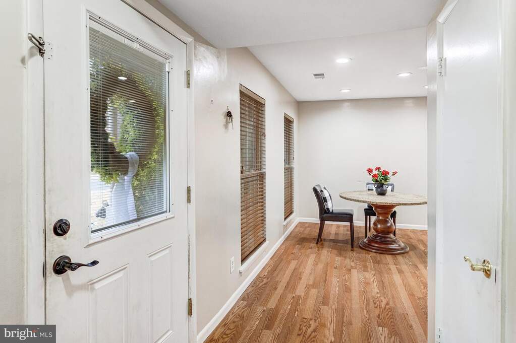 13504 Princedale Drive, Woodbridge, VA 22193 | MLS# VAPW2108280 | RLAH ...
