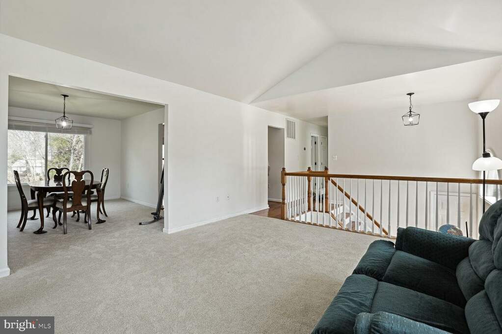 11612 Hampstead Drive, Fredericksburg, VA 22407 | MLS# VASP2023588 ...