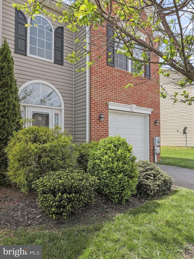 36 Cavendish Way, Falling Waters, WV 25419 | MLS# WVBE2028816 | RLAH ...