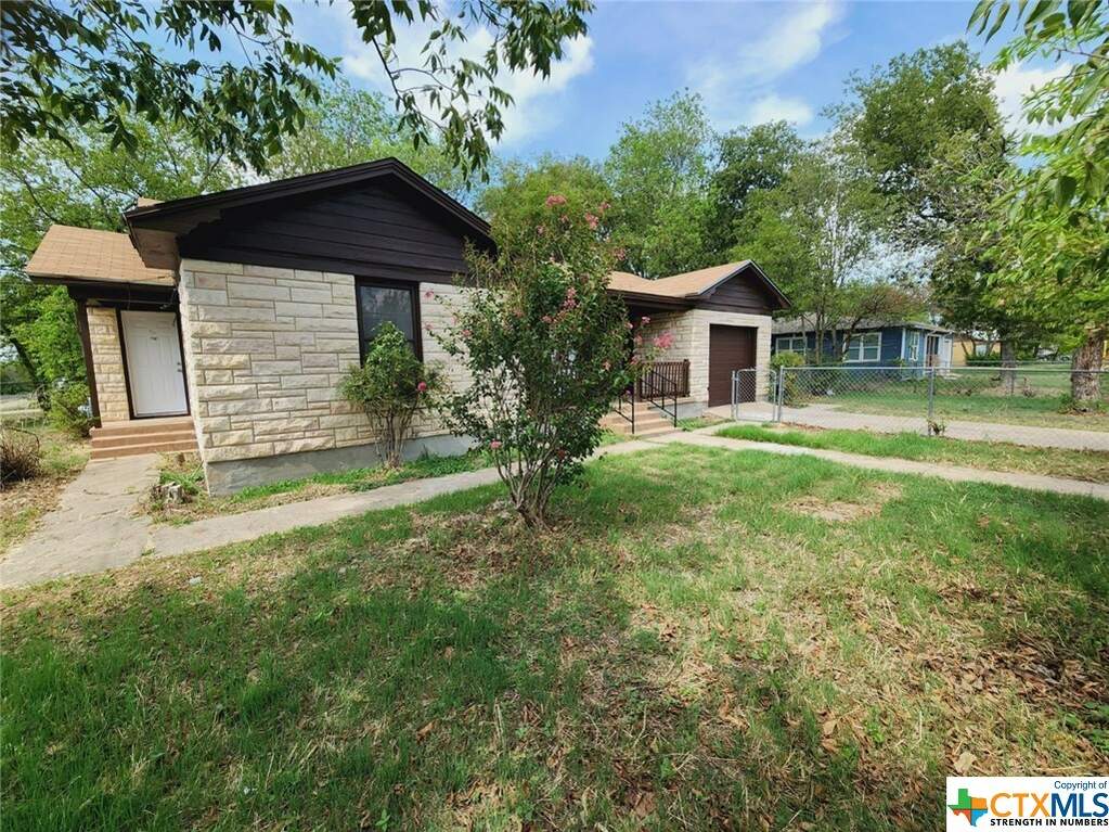 1501 N Park Street, Killeen, TX 76541 | MLS# 521220 | @properties lone ...