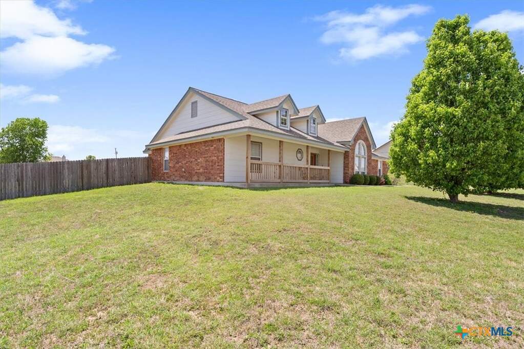 515 Gaylon Drive, Copperas Cove, TX 76522 | MLS# 576440 | @properties ...