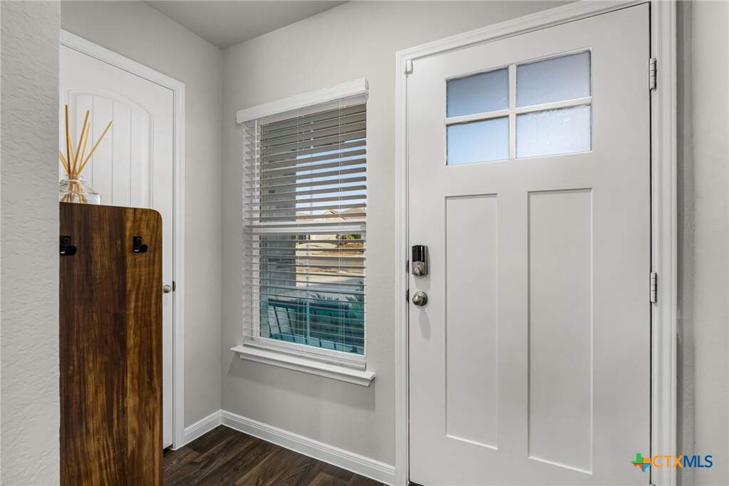 155 Globe Mallow Circle, Kyle, TX 78640 | MLS# 596964 | @properties ...