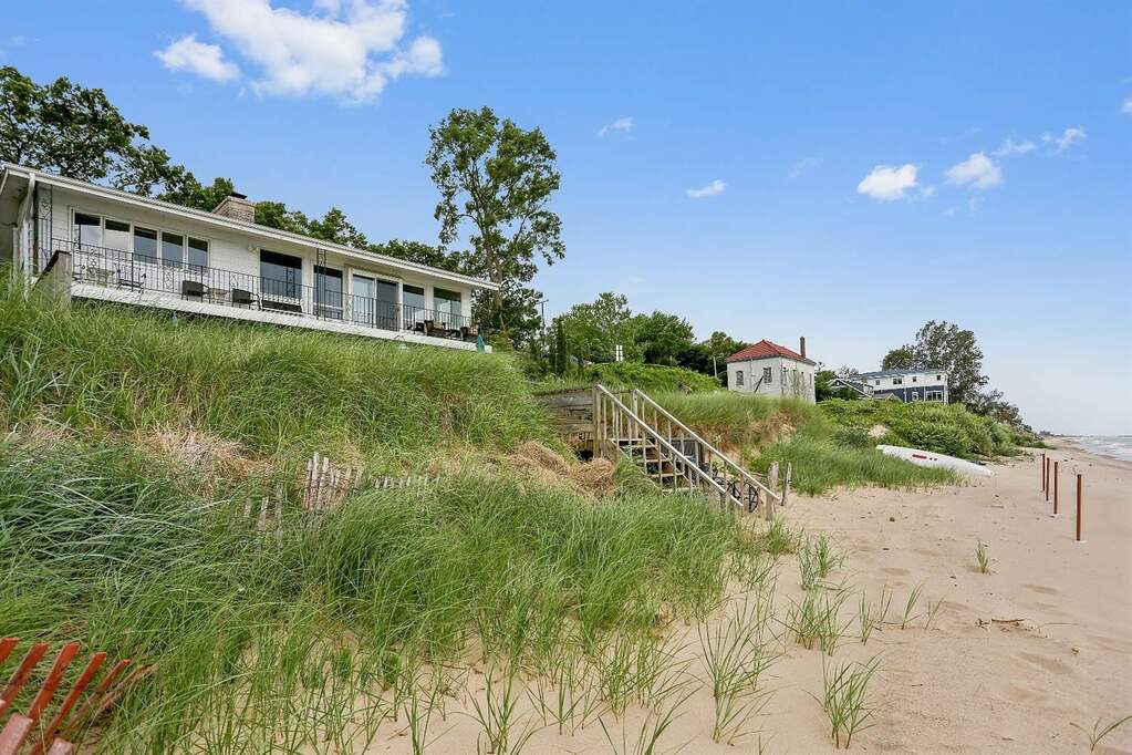 2410 Lake Shore Drive, Long Beach, IN 46360 | MLS# 451927 | @properties ...